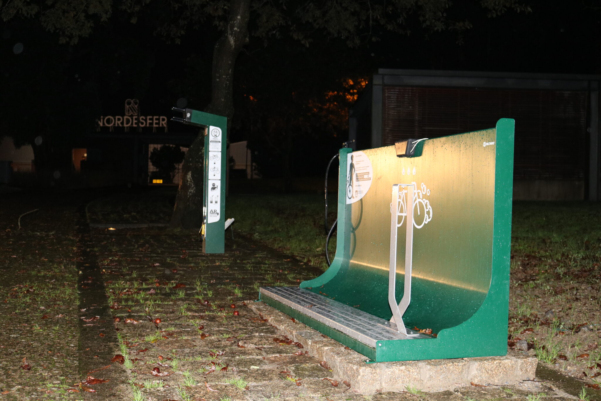 Bike Washing Station Pro | Bike Washing Solutions | Head-Wind